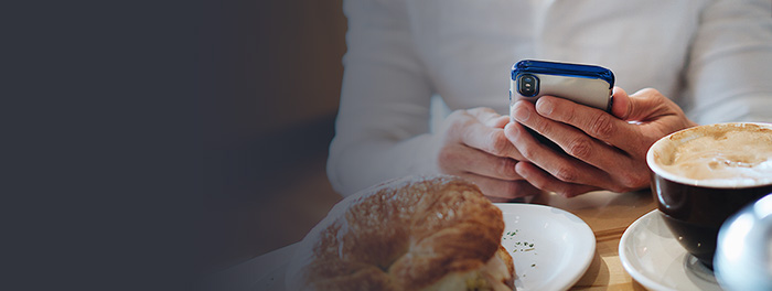 Flirting on Text: How to Spark Romance Online | EliteSingles